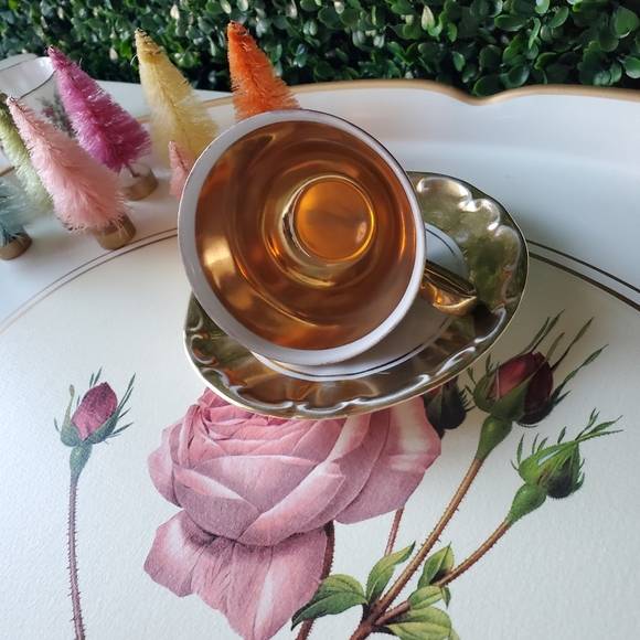 Kitchen | Stw Bavaria Germany 24k Gold Tea Cup Saucer Set Heavy Gold ...